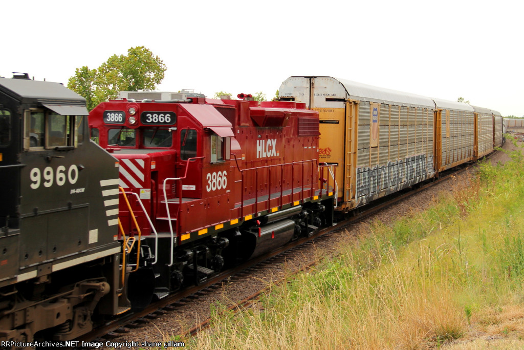 HLCX 3866 is fresh out of the factory,